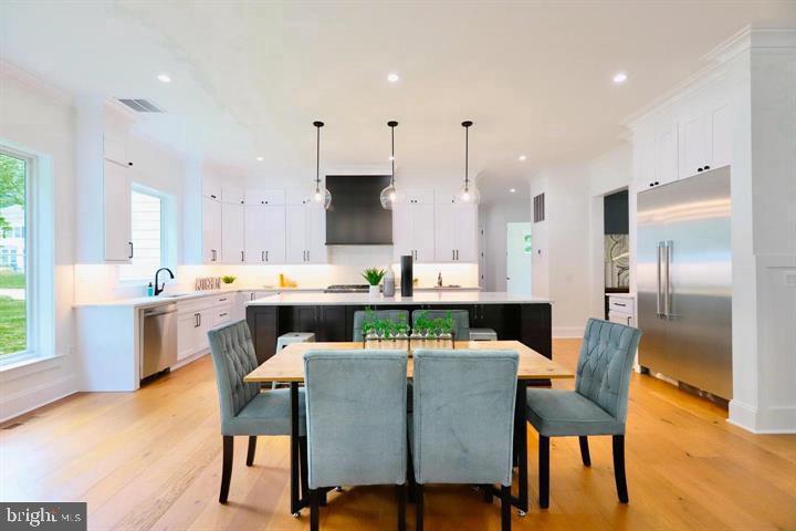 McLean – Bella Homes